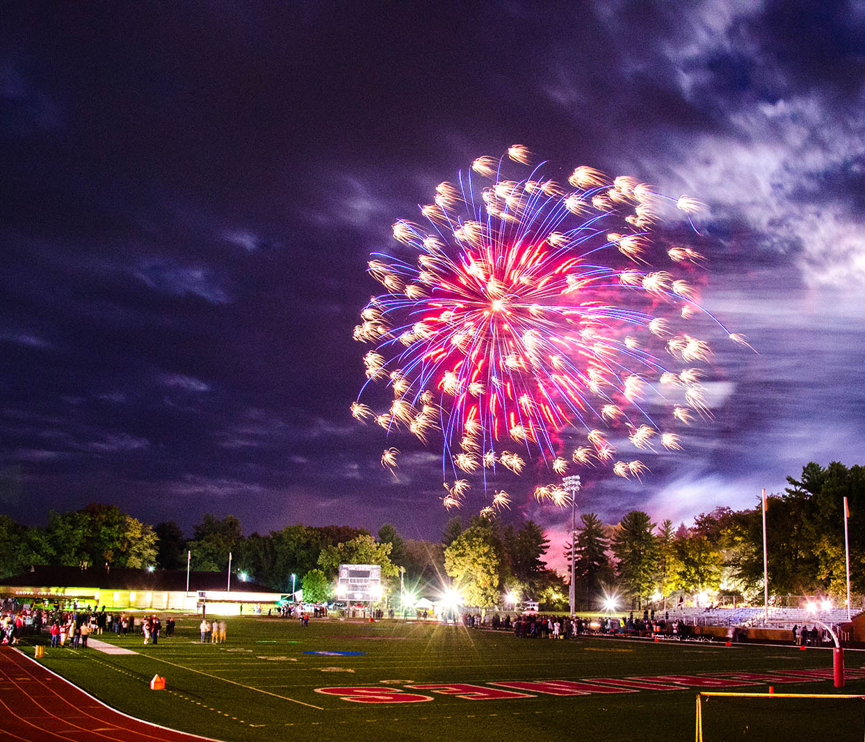 Night Game is once-a-season spectacle - Grove City College