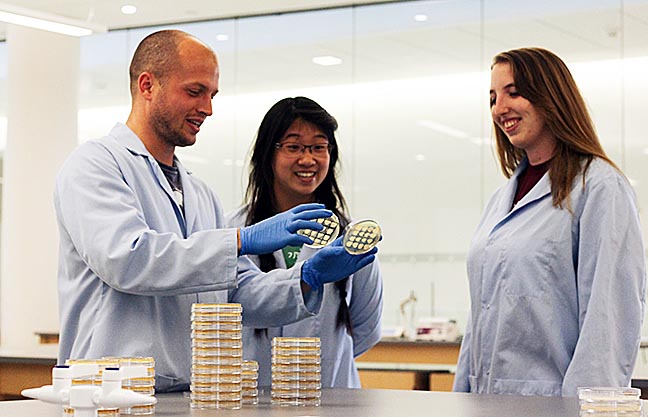 Three years of research pays off for biology students - Grove City College